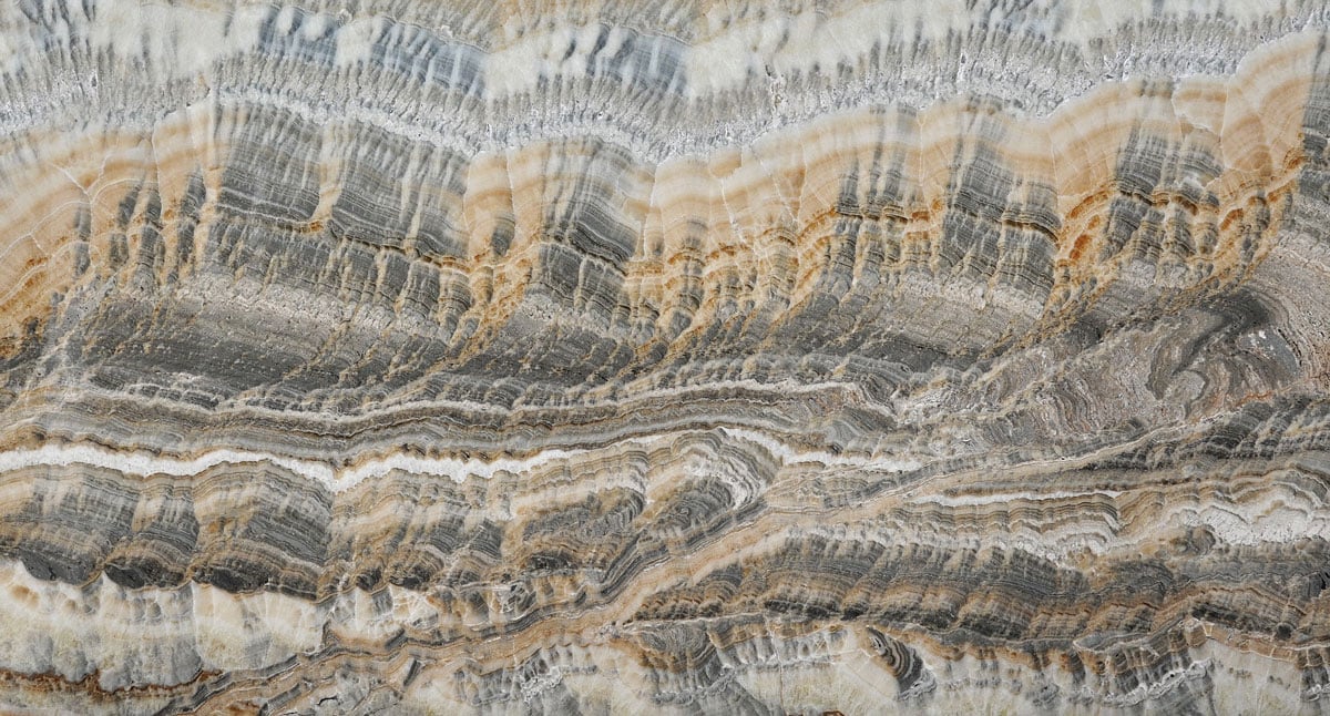 Alabastro: tipi, caratteristiche, colori e utilizzi | Dedalo Stone