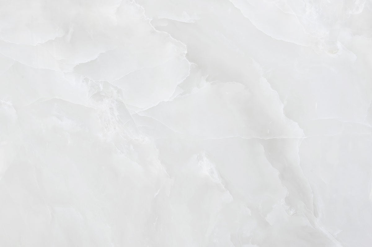 Alabastro: tipi, caratteristiche, colori e utilizzi | Dedalo Stone