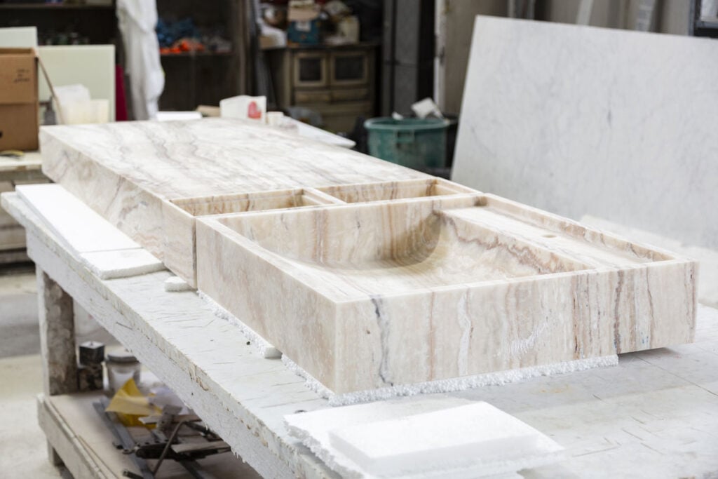 Project in Traver Onyx for Preserve Life in Atlanta | Dedalo Stone